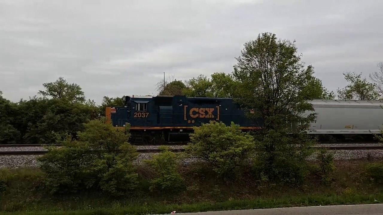 CSX Local Tropicana "Juice Train" - YouTube