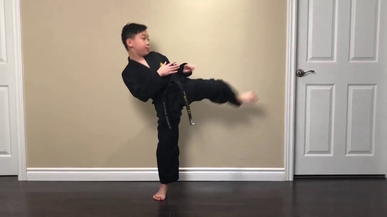 How to do a cut kick - YouTube