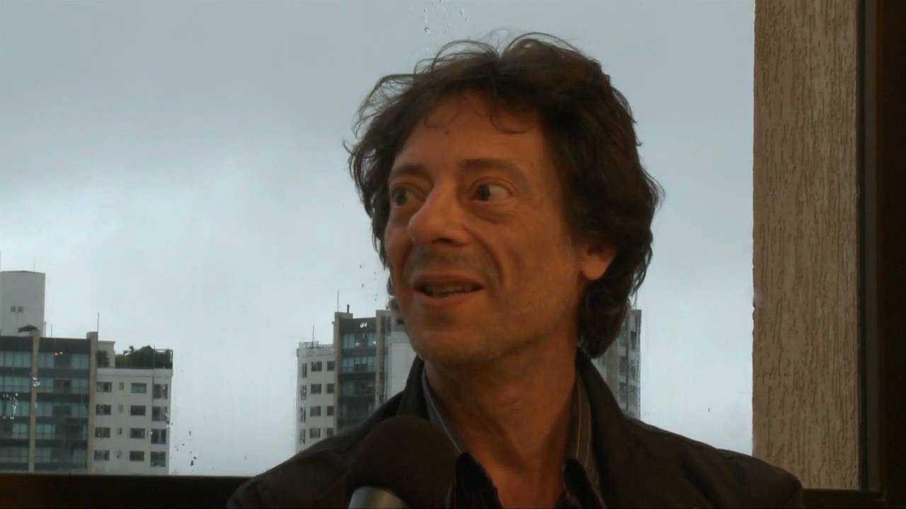 Entrevista - Robert Castle - YouTube