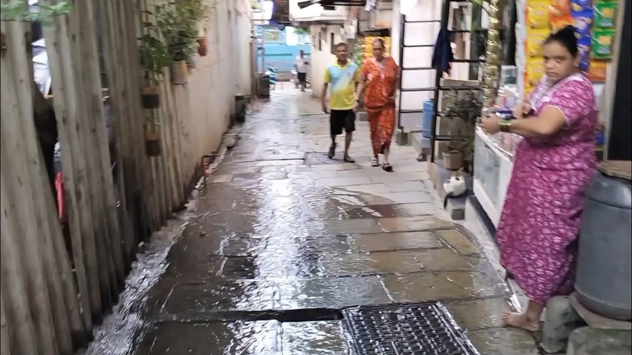 Mumbai Sewri Slums Walking Tour - YouTube