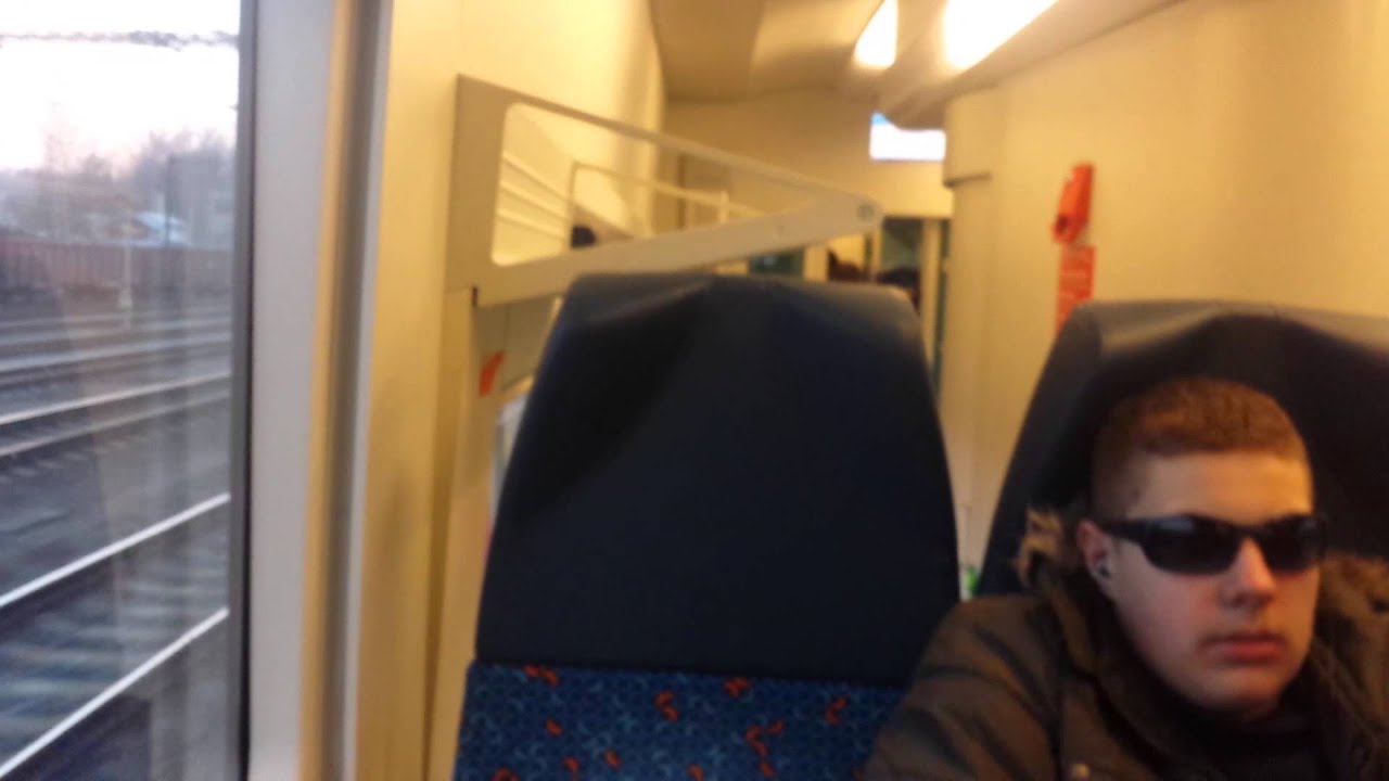 Eine runde regio shark mit fahren bei der tschechische Staatsbahn Ceské ...