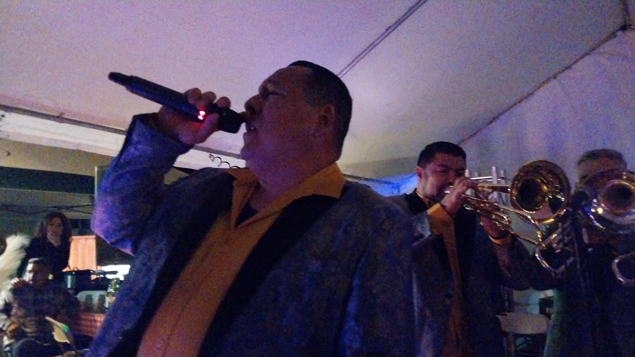 Banda Rio Verde - Popurrí Rancheras (Cruz De Madera, El Arbol) En Vivos ...