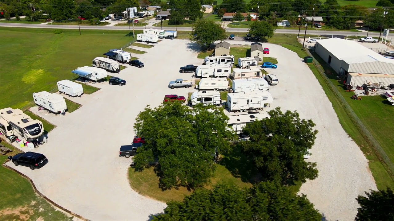 Eagle Mountain RV Park Azle, TX - YouTube