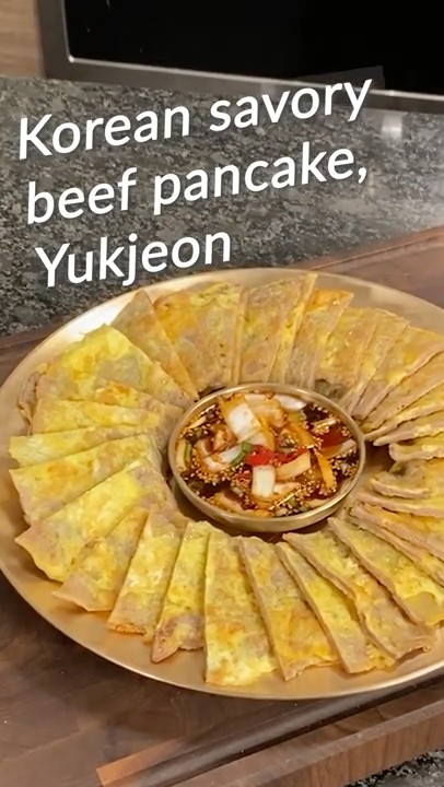 Korean Savory Beef Pancake | Yukjeon | 소고기육전 #shorts - YouTube