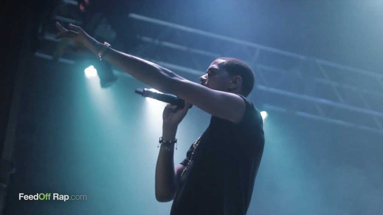 J. Cole Addresses Roc Nation Rumors on The Cole World Tour - YouTube