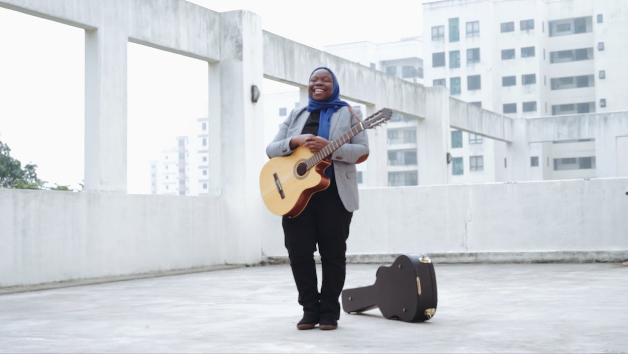 Kafayat Quadri - 7 Moons | {Cereal Music} - YouTube