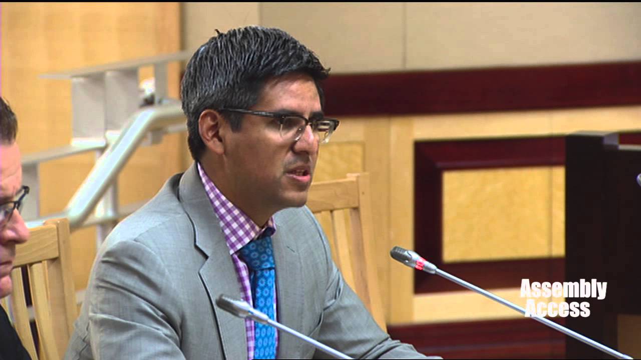 Perea’s Clean Truck Act Passes Senate Environmental Quality Committee ...
