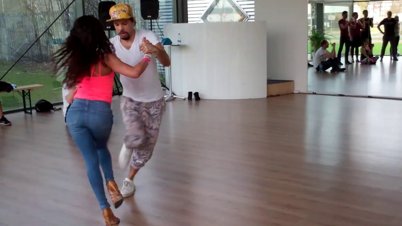 Brazilian Samba de Gafieira Dance Lesson Cleo and David - YouTube