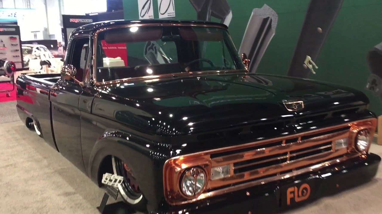 FLO F100 Black and Gold SEMA 2018 - YouTube