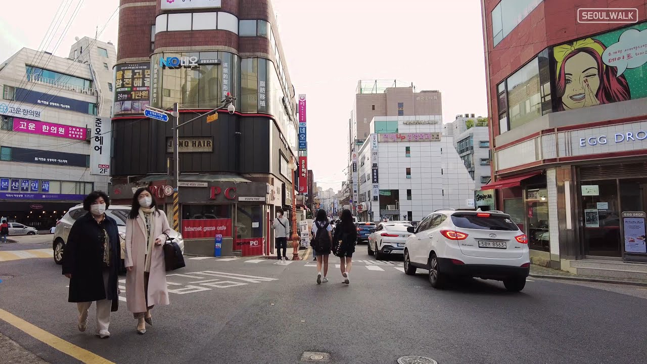 Walk around Apgujeong station 압구정역 골목길 걷기 【DJI Pocket 2】 - YouTube