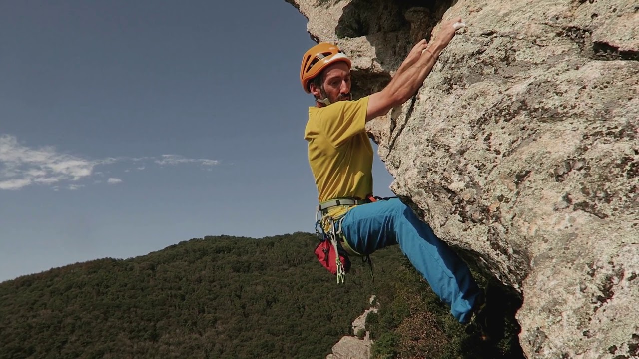 Falesia "La Vela" - Buti, Pisa - YouTube