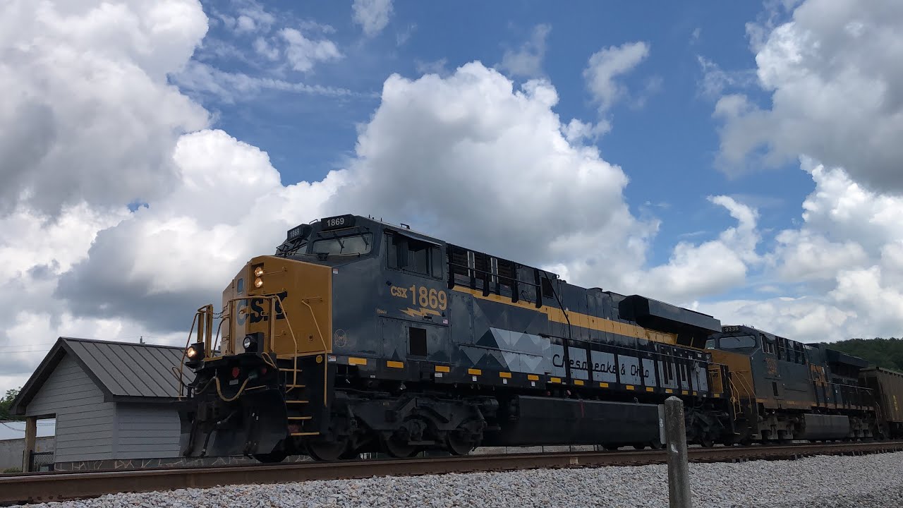 CSX 1860 C&O Heritage Unit leads a coal train through Tunnel Hill GA ...