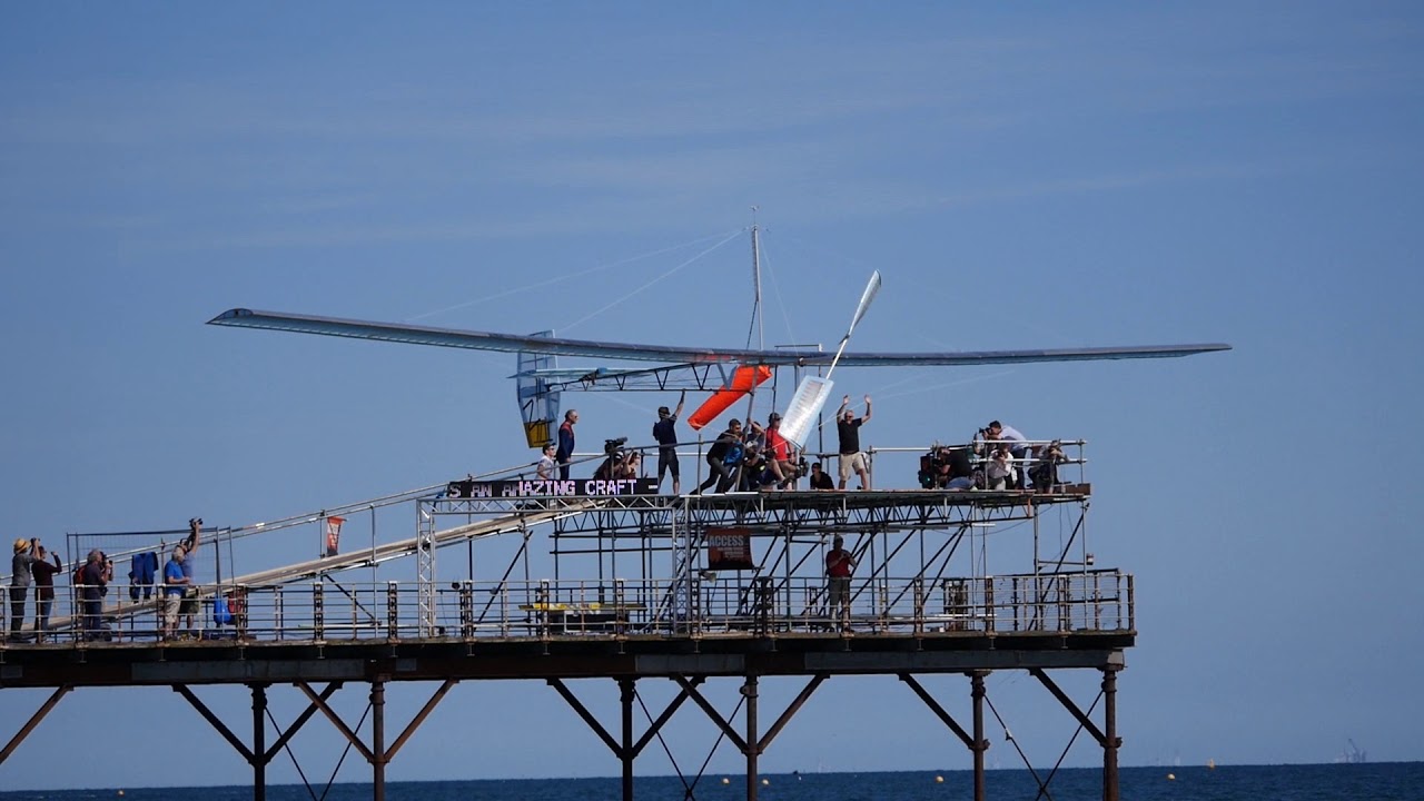 Bognor Birdman 2017 Zephorus 2 - YouTube