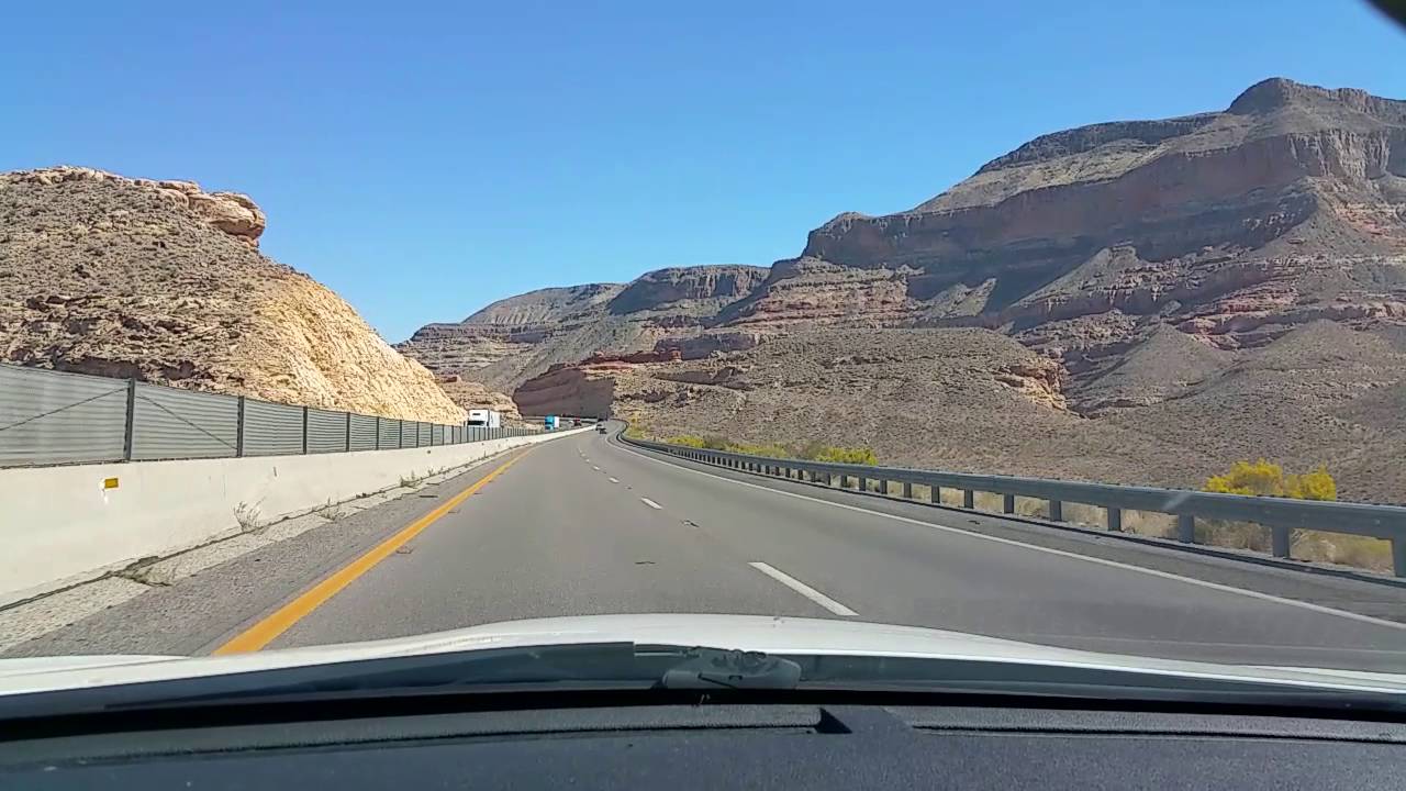 Virgin River Gorge on I-15 in AZ - YouTube