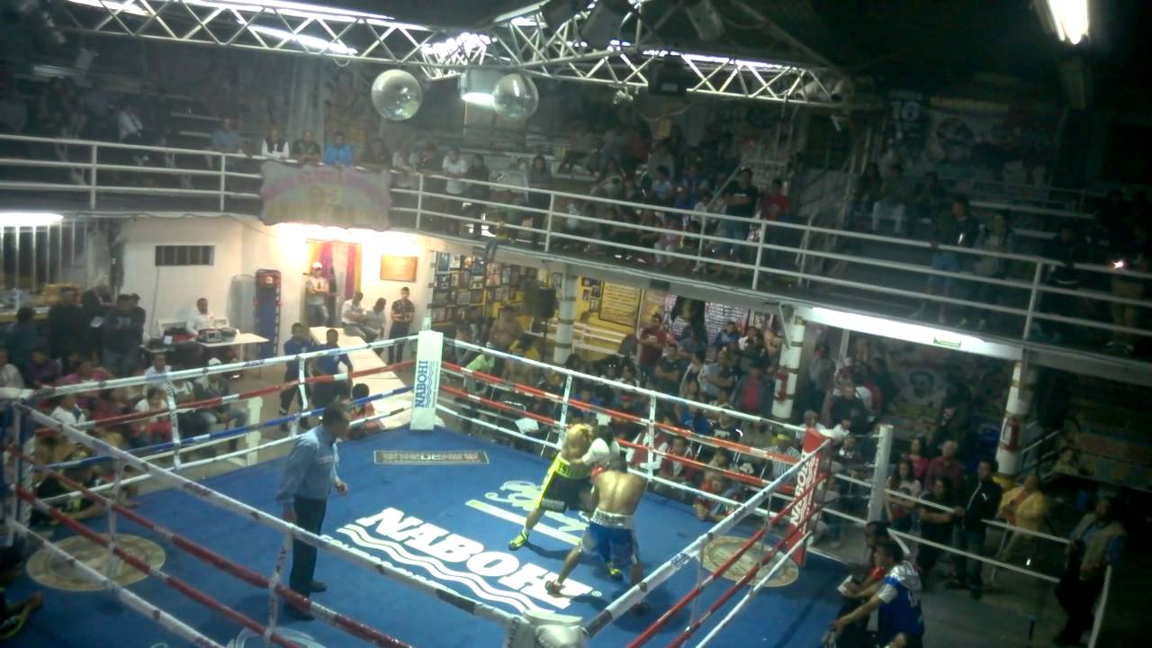 Esteban Bermudes v.s Julio cesar Lopez - YouTube