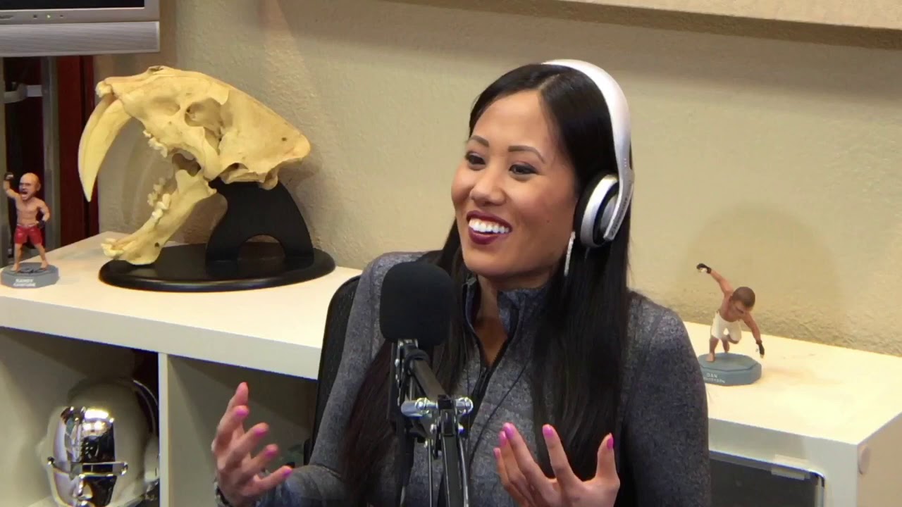 Helen Yee CANNOT dance and The Schmo out of character. The Schmozone EP ...