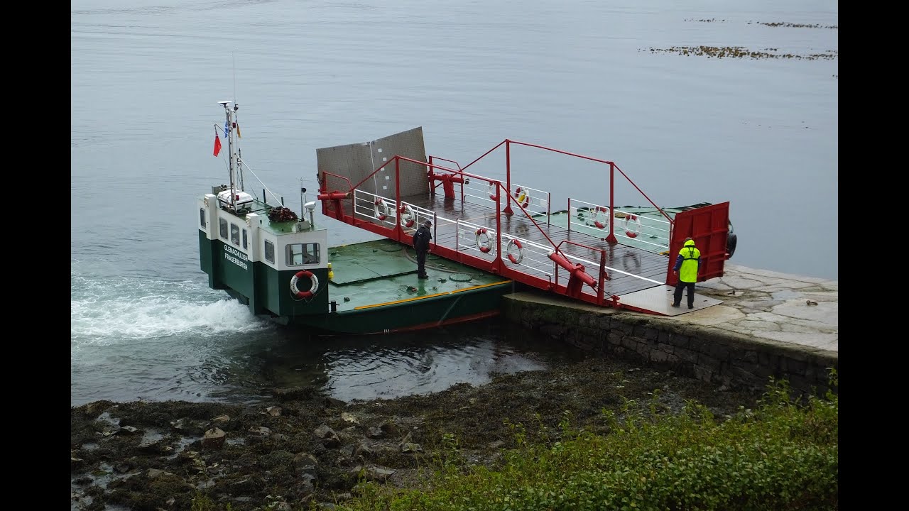 Glenelg-Kylerhea ferry 4 April 2022 - YouTube