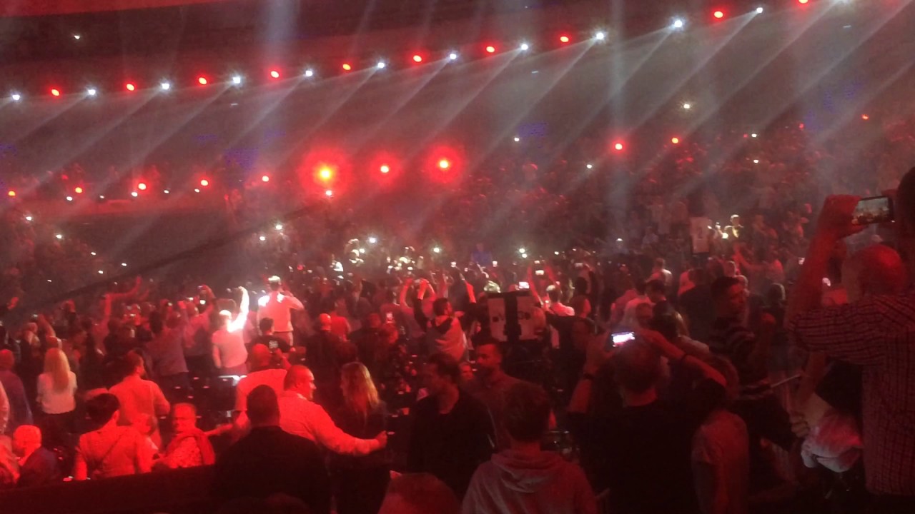 Tomasz Adamek wejście na ring funky polak polsat boxing night 7 - YouTube