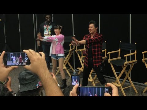 Zyuranger Cast Panel (Red/Pink Morph) Power Morphicon Express Live ...