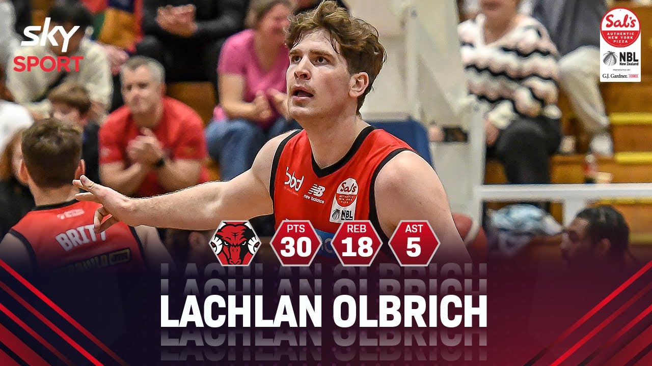 Lachlan Olbrich 30-18-5 vs. Jets - YouTube