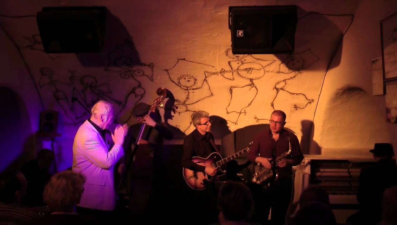 Willi Johanns and Jimmy Wormworth Band / Scattin' - YouTube
