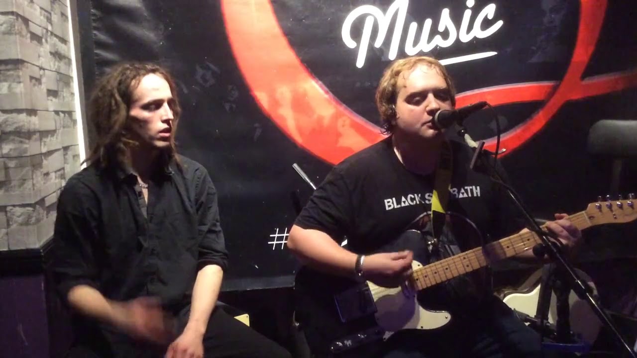 'Lover Boy' (Chris Beauman Jr.) Live @ Riffs - YouTube