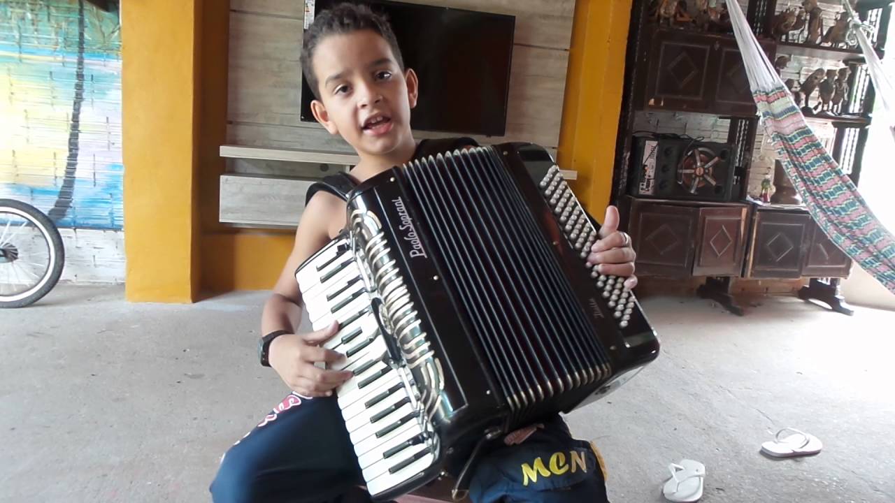 Kayro do acordeon!!! flores em vida treino em casa!!! - YouTube