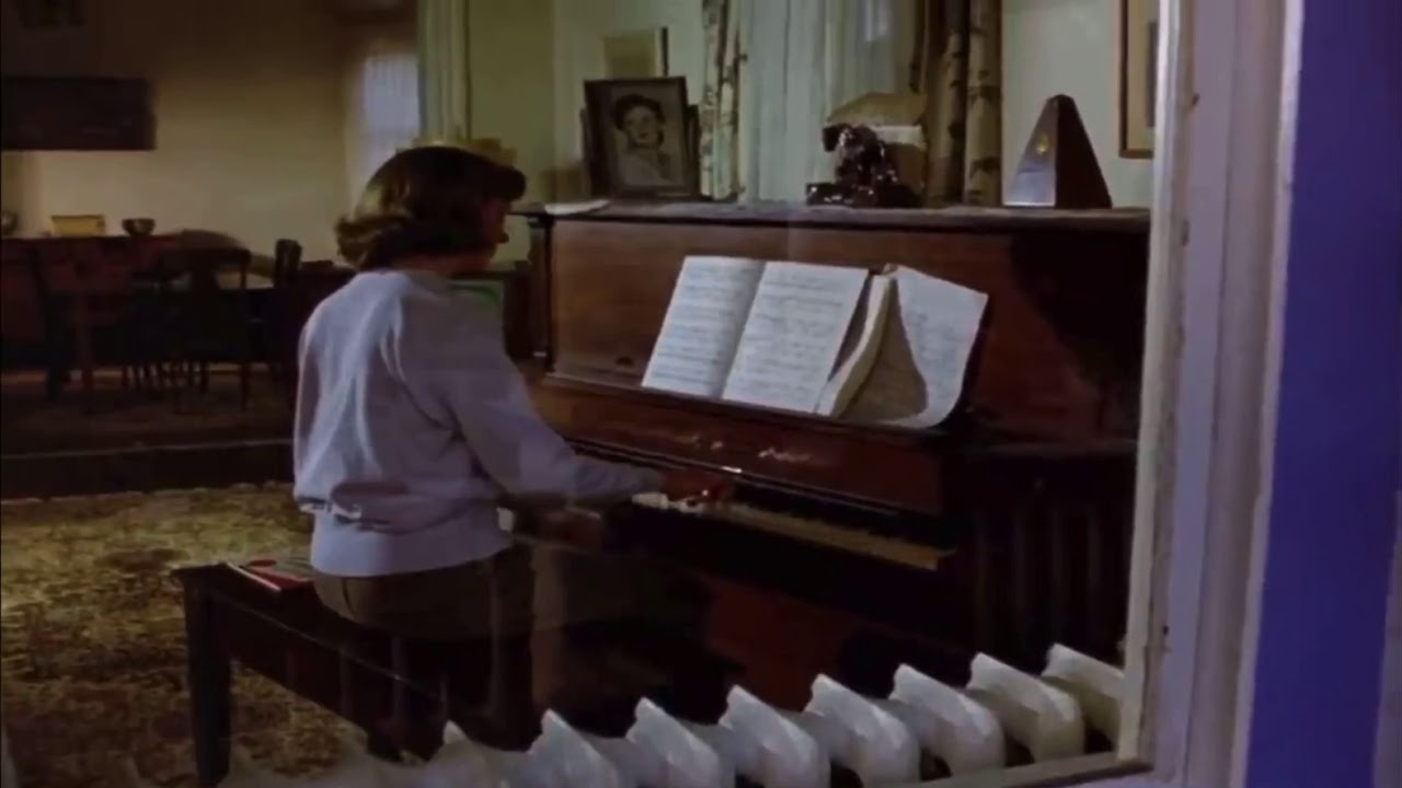 It 1990 (full) Georgie‘s death scene - YouTube