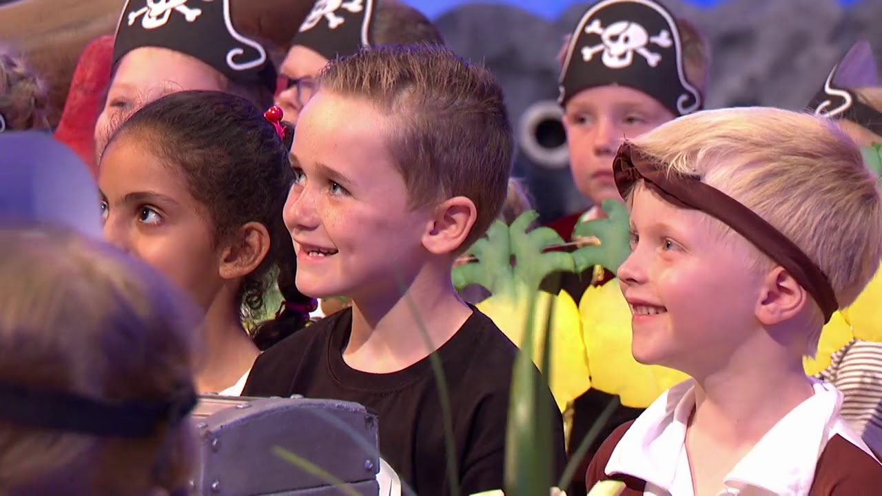 CBeebies | Swashbuckle | Pirate Happy Birthday Song - YouTube