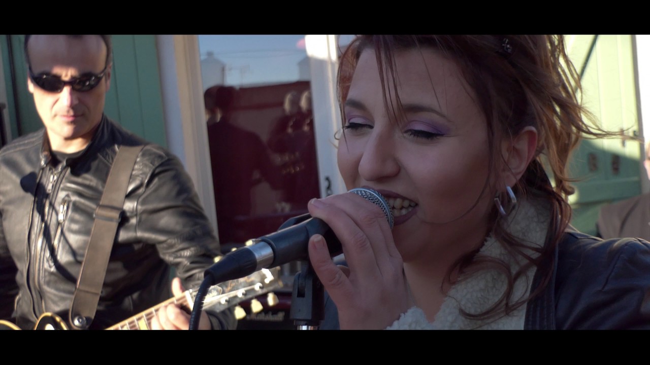 French Connection, le clip du groupe - YouTube