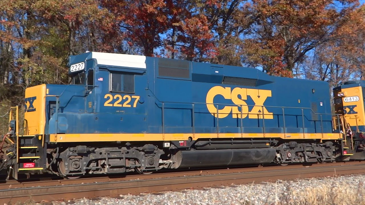CSX X351-19 With Mother / Slug Set - YouTube