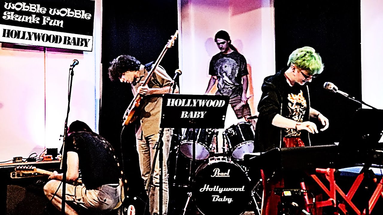 wObBle wObBle Skunk Fun - Hollywood Baby Music Video - YouTube