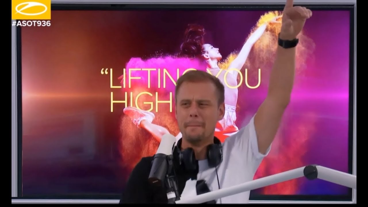 Armin van Buuren feat. Candace Sosa - Runaway (TUNE OF THE WEEK ASOT ...