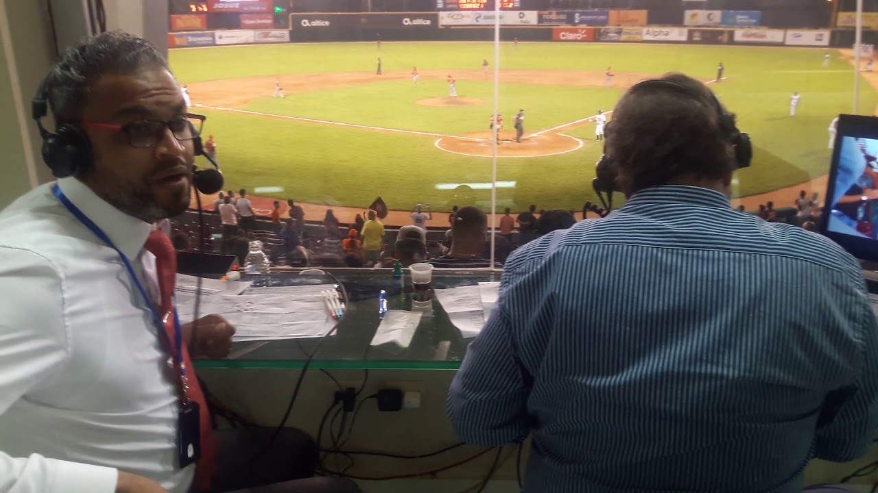 Junior Matrillet y Ricky Noboa cuando los Gigante aplastan a Toros ...