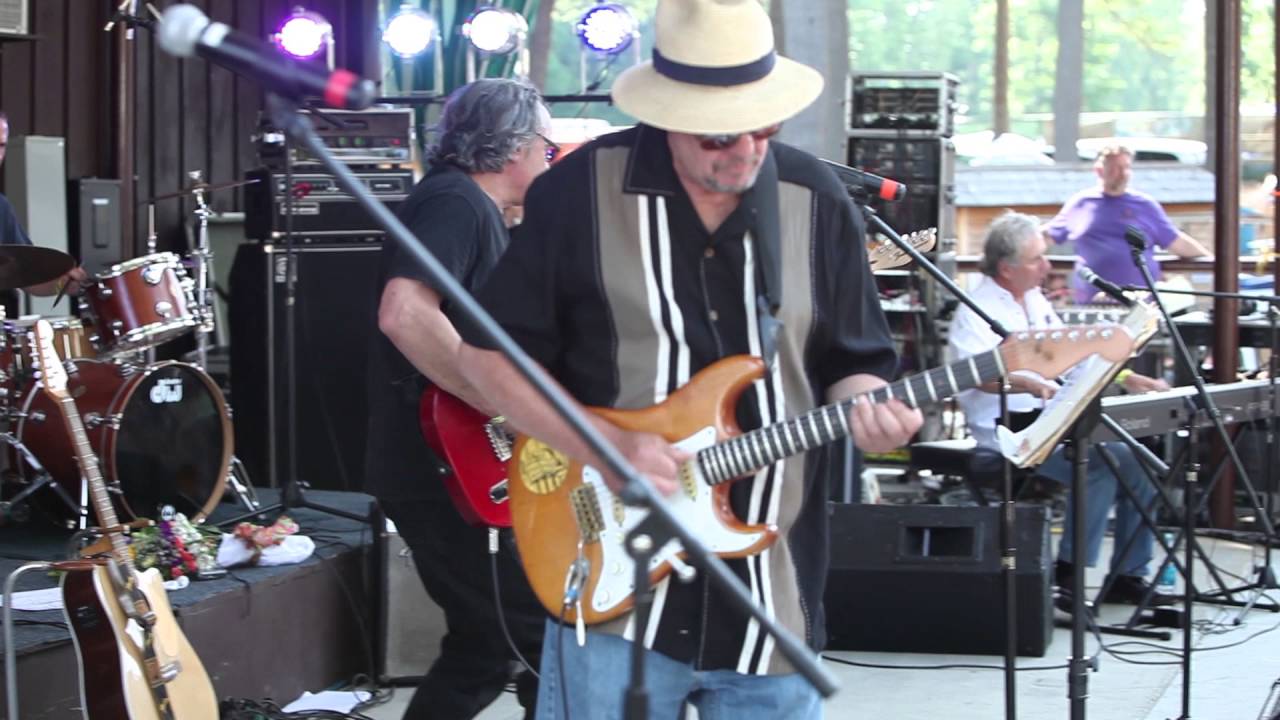 Zonkaraz - Take me by the Hand w/ Cliff Goodwin - YouTube