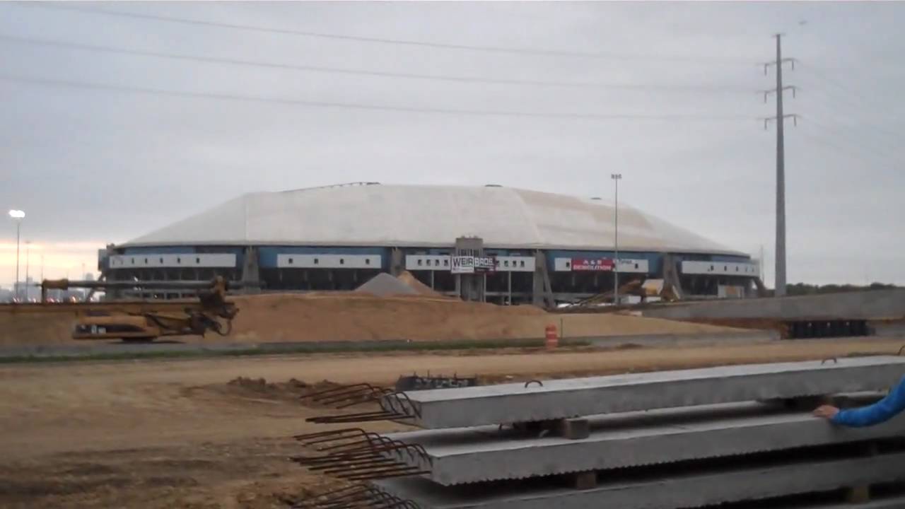 Texas Stadium Demolition [HD] - YouTube