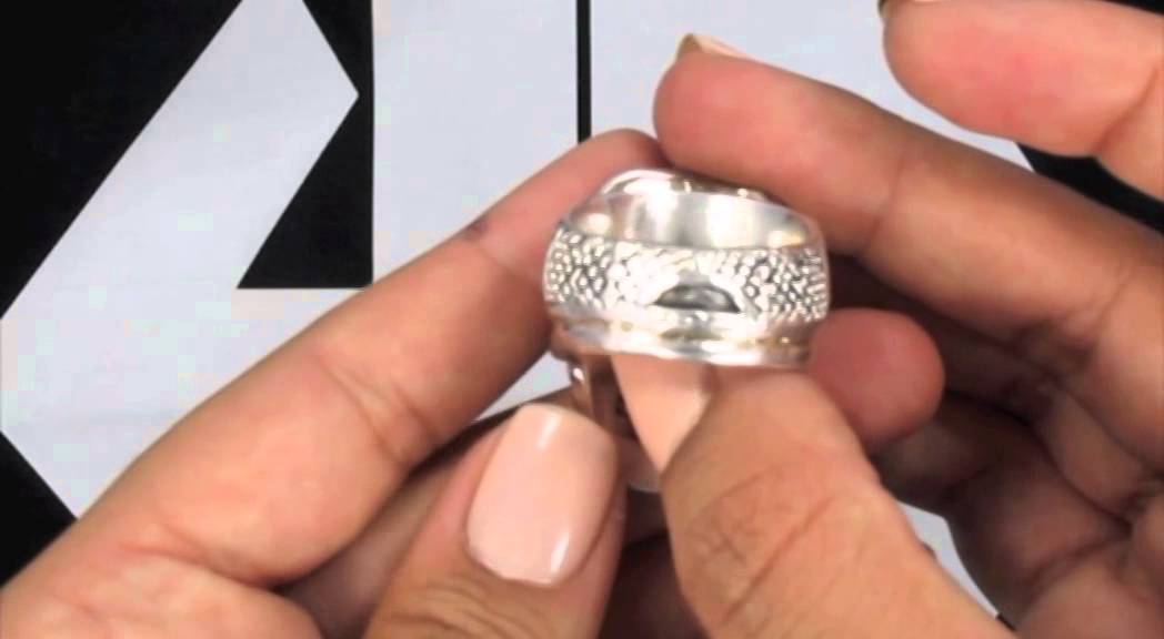 Loco Skull Ring | Han Cholo | Shadow Series - YouTube