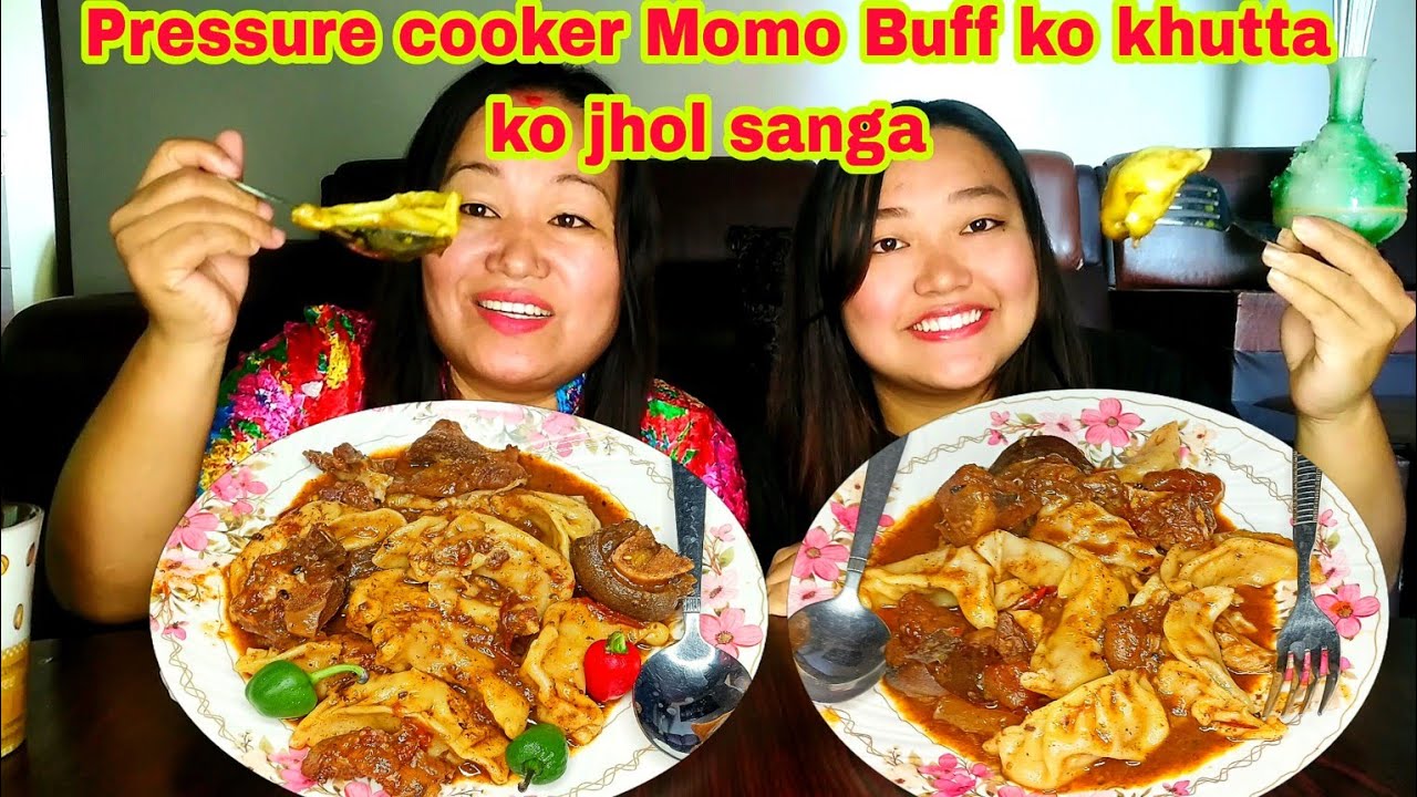 Pressure cooker Momo with buff ko khutta ko soup sarai mitho po hune ...