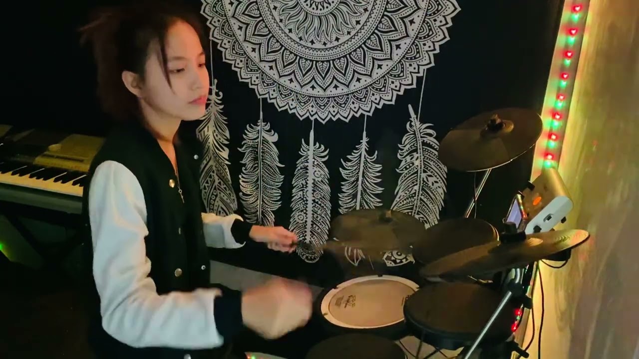 Bawat piyesa - Munimuni (Drum Cover) - YouTube