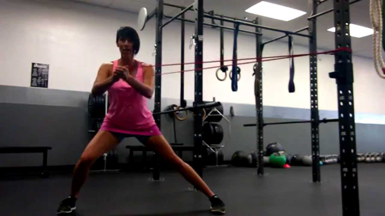 Lateral Pallof Press - YouTube