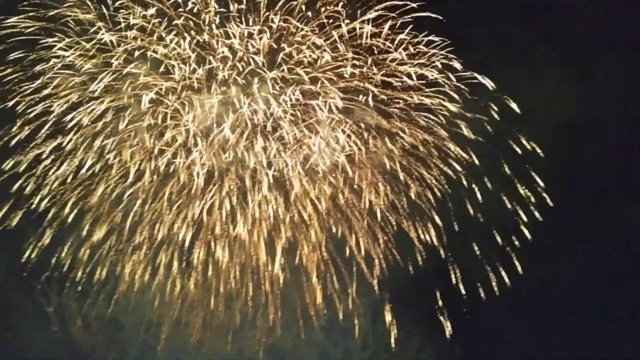 Edinburgh fringe fireworks 2019 -2 - YouTube