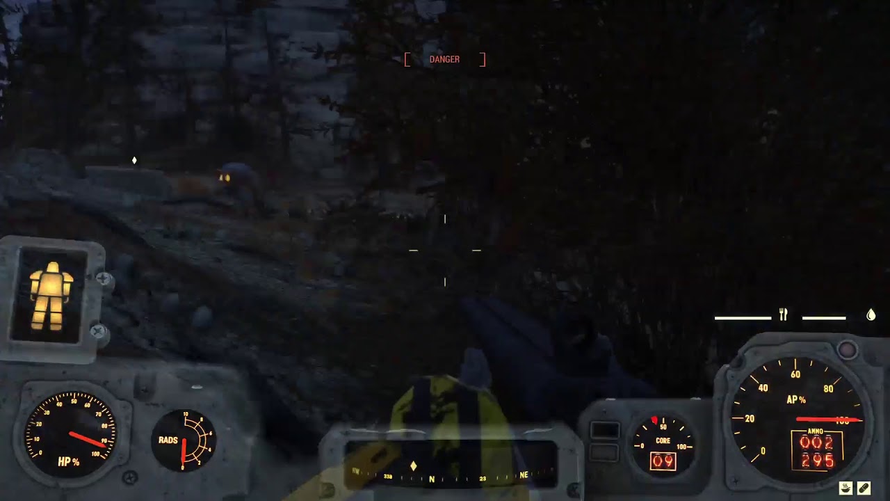 Fighting the mothman fo76 - YouTube