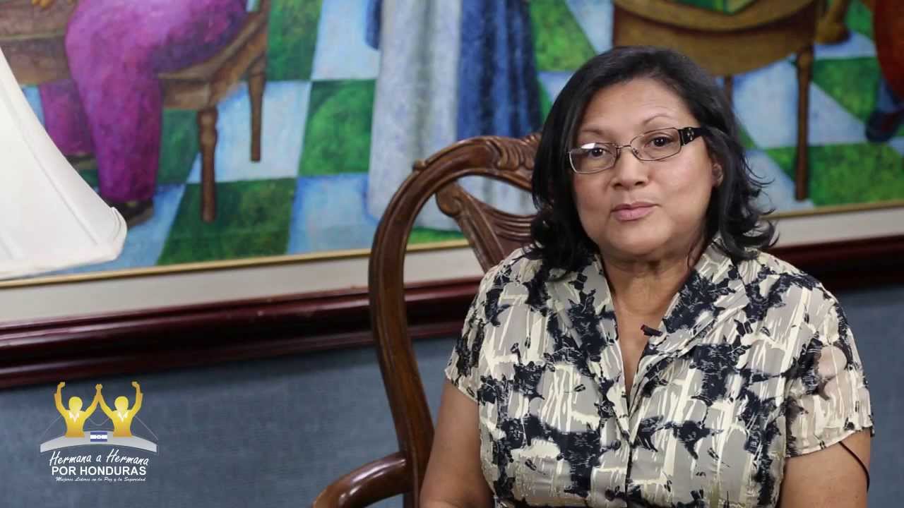 Ana Lizeth Cruz-Hermana a Hermana por Honduras - YouTube