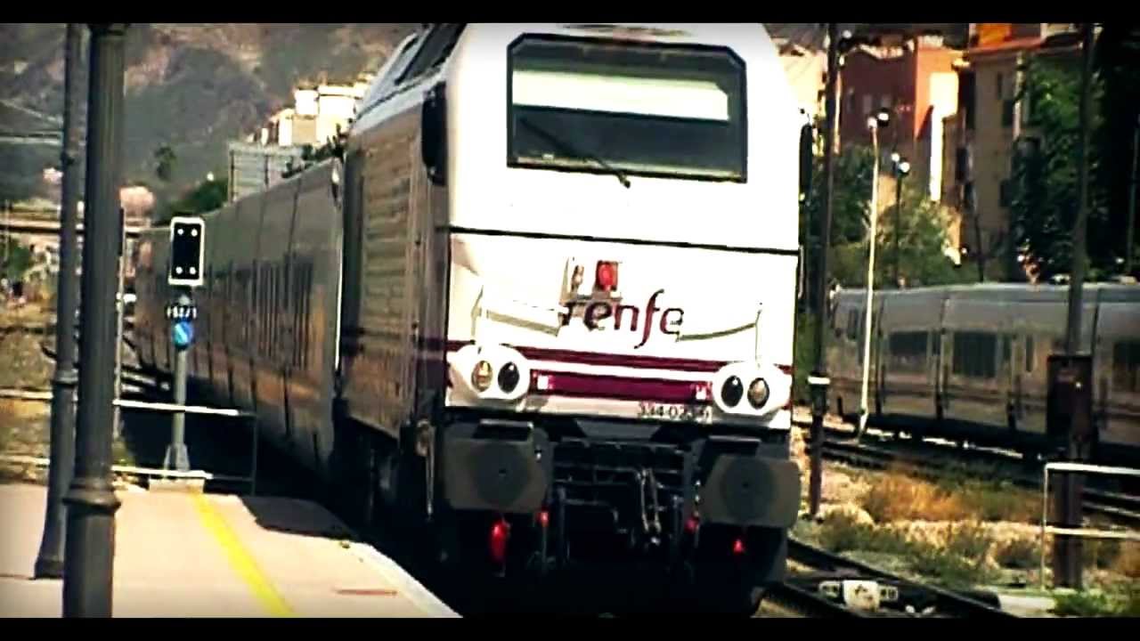 RENFE 334 con TALGO 4 procedente de Cartagena en Murcia - YouTube