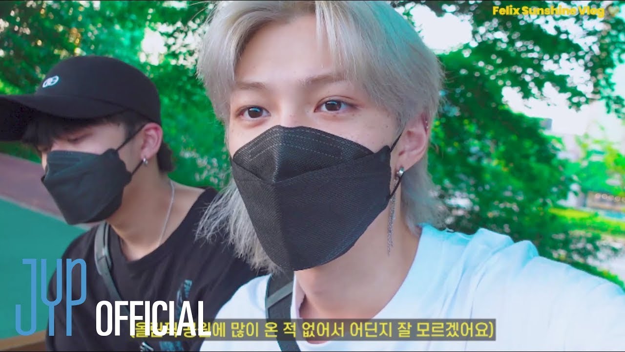 [SKZ VLOG] Felix : Sunshine Vlog 3 (ft. Changbinie Hyung) - YouTube
