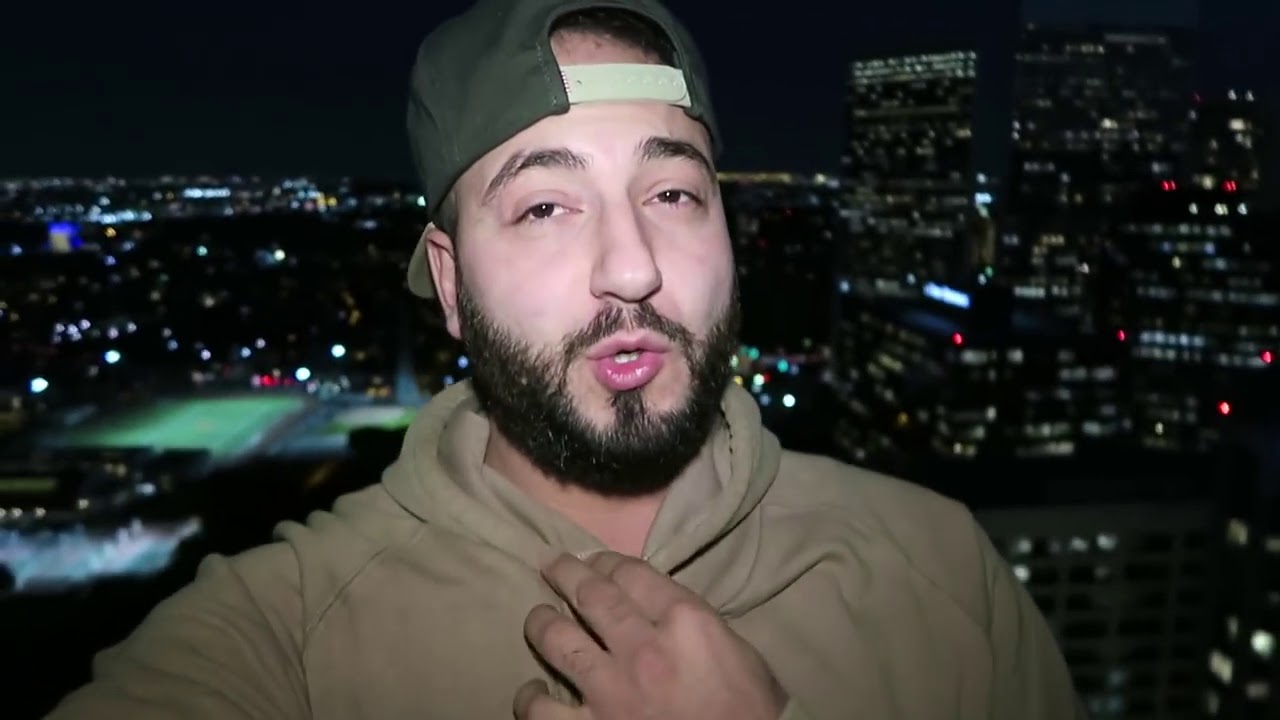 Moe Sargi 😎 LIVE - YouTube