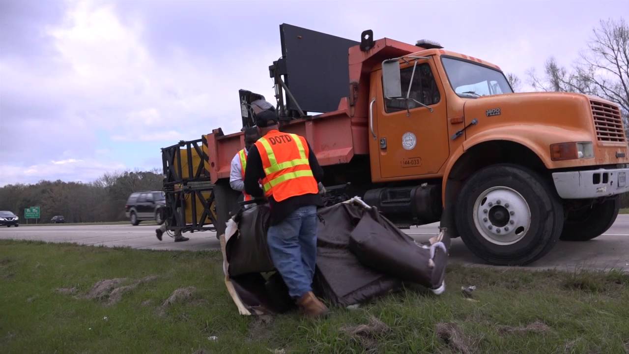 Litter on Your Roadways - YouTube