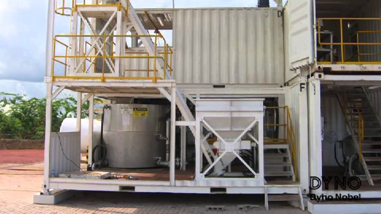Portable Modular Emulsion Plant (Spanish) - YouTube