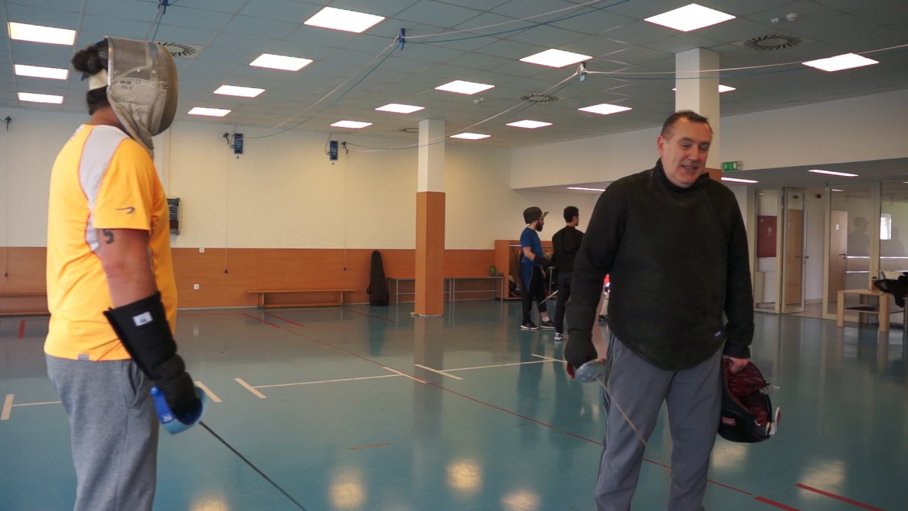 Simple direct attack lesson to head - YouTube