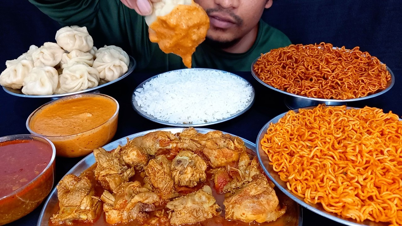 MOMOS, SPICY NOODLES, CHICKEN CURRY WITH RICE EATING ASMR | MOMOS ...